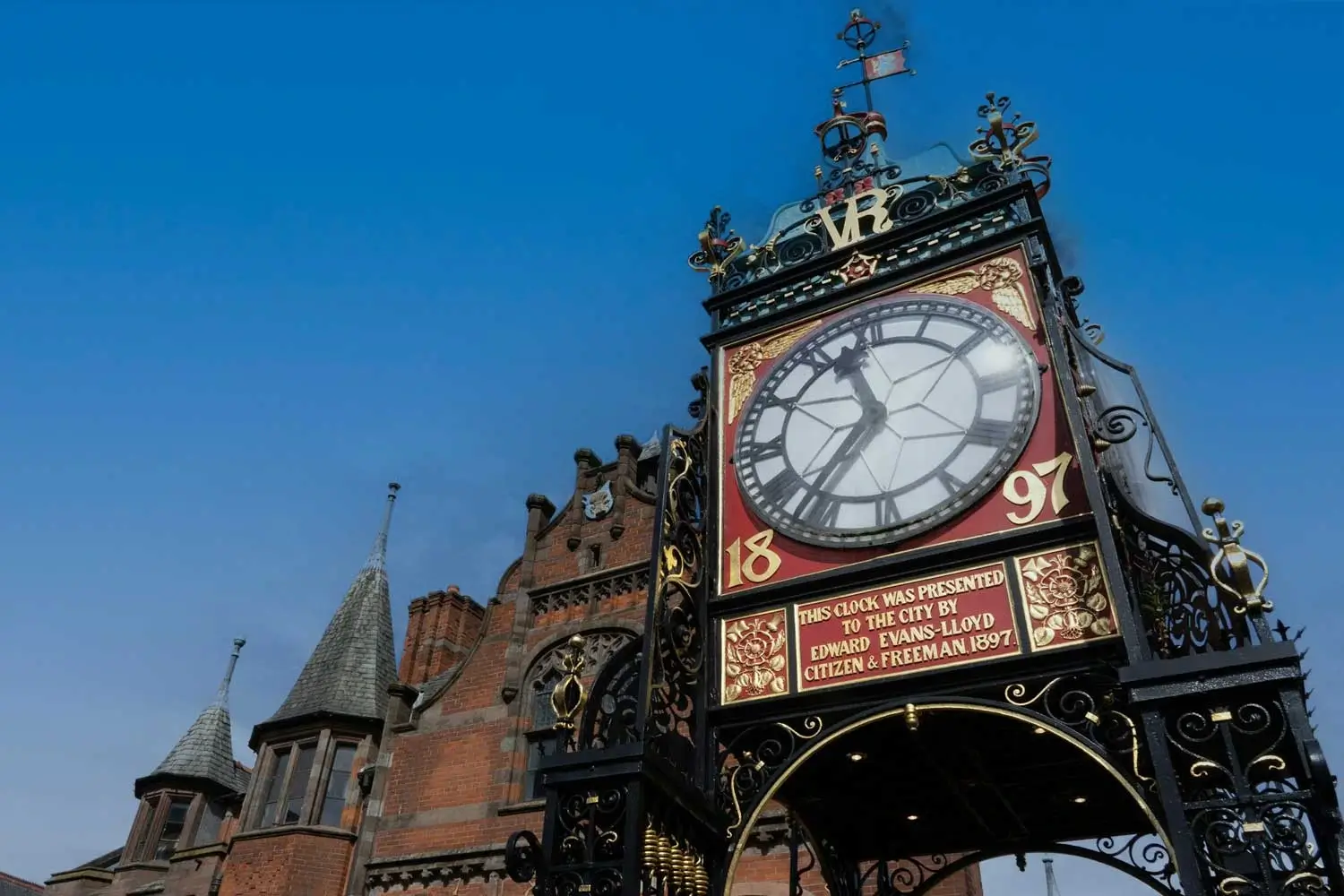 Chester Tourist Information (2026) | Local Travel Guide